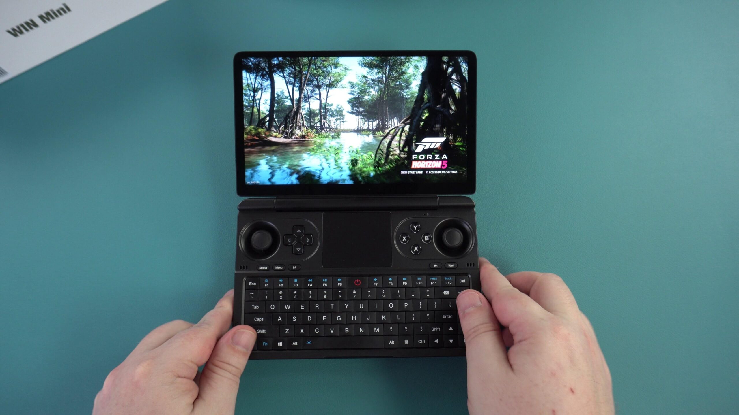 GPD WIN Mini 2024 Overview - DROIX Blogs | Latest Technology and Gadgets