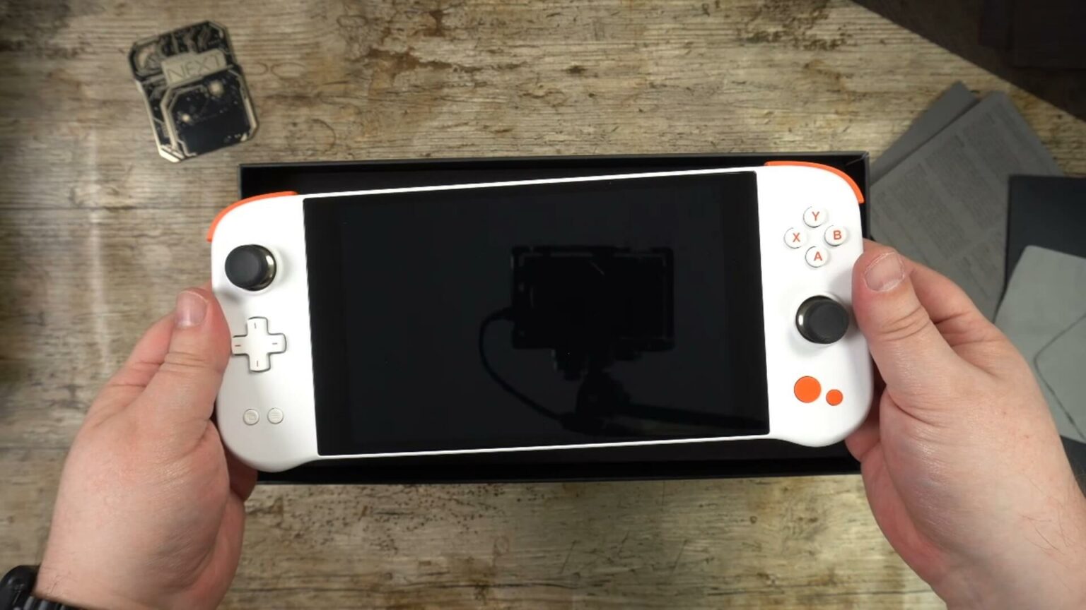 AYA NEO NEXT PRO Windows gaming handheld review with video - DROIX ...