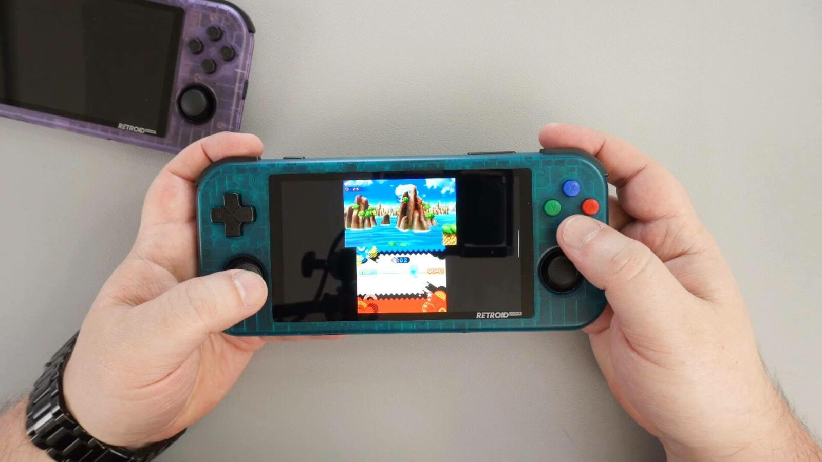 Retroid Pocket 3+ Review – A rival handheld gaming console for the ...