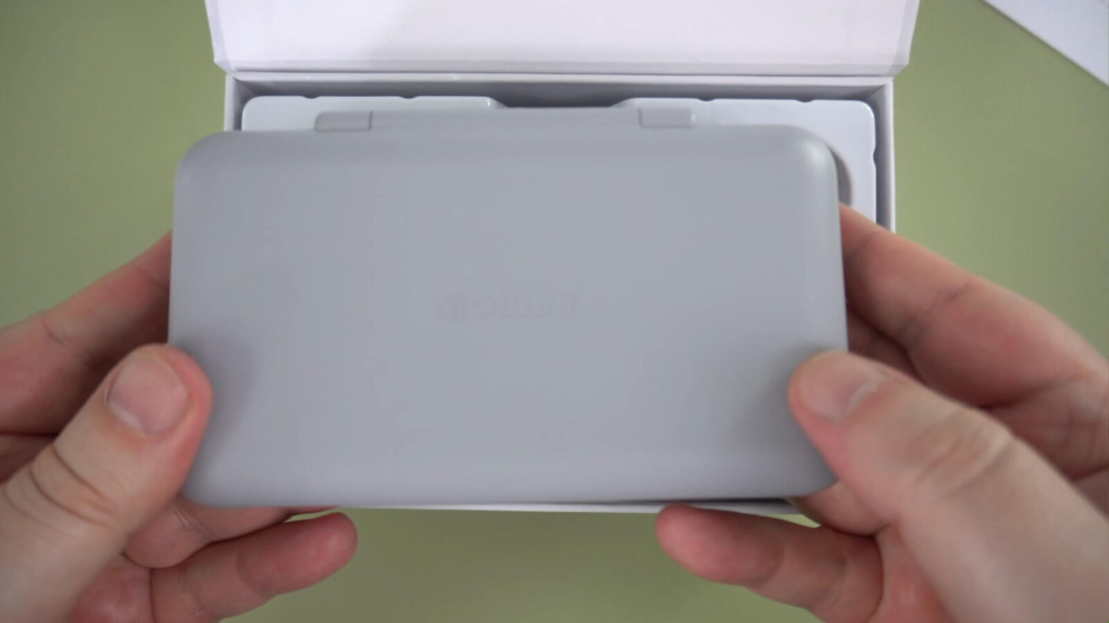 Retroid Pocket Flip Review with video – Awesome Android 11 clamshell ...