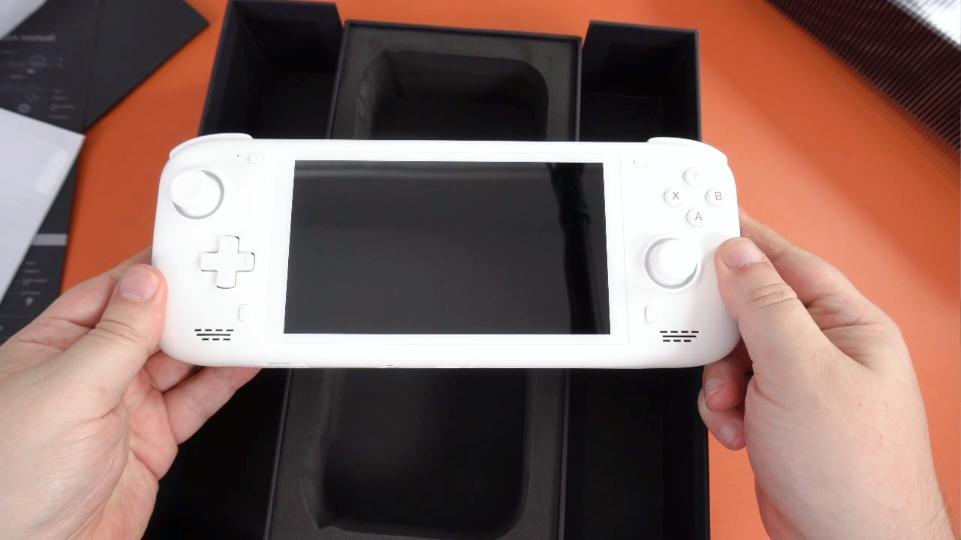 AYN Loki & AYN Loki Max Review with video - DROIX Blogs | Latest ...