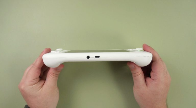 AYN Odin 2 Review with video – The new king of Android handhelds ...