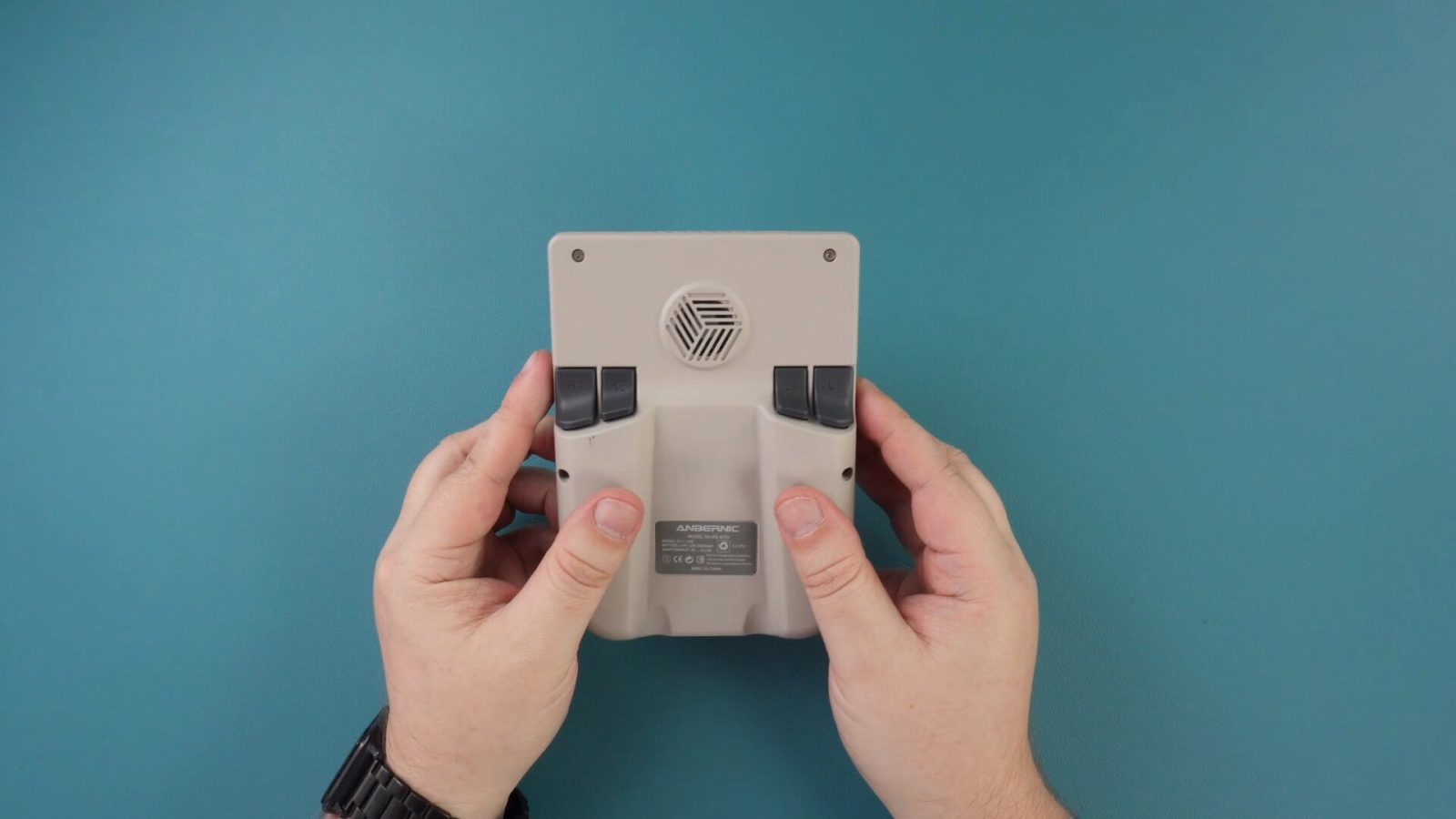 Anbernic RG405V Review with video – Larger than life Android retro ...