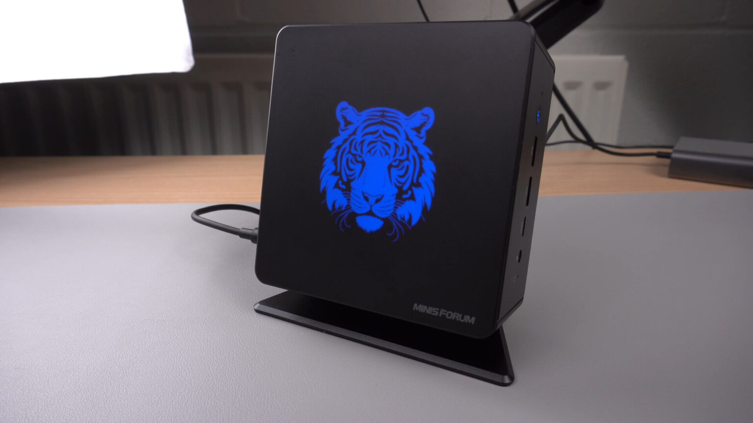 Minisforum UM780 XTX review with video – Our fastest gaming mini PC ...