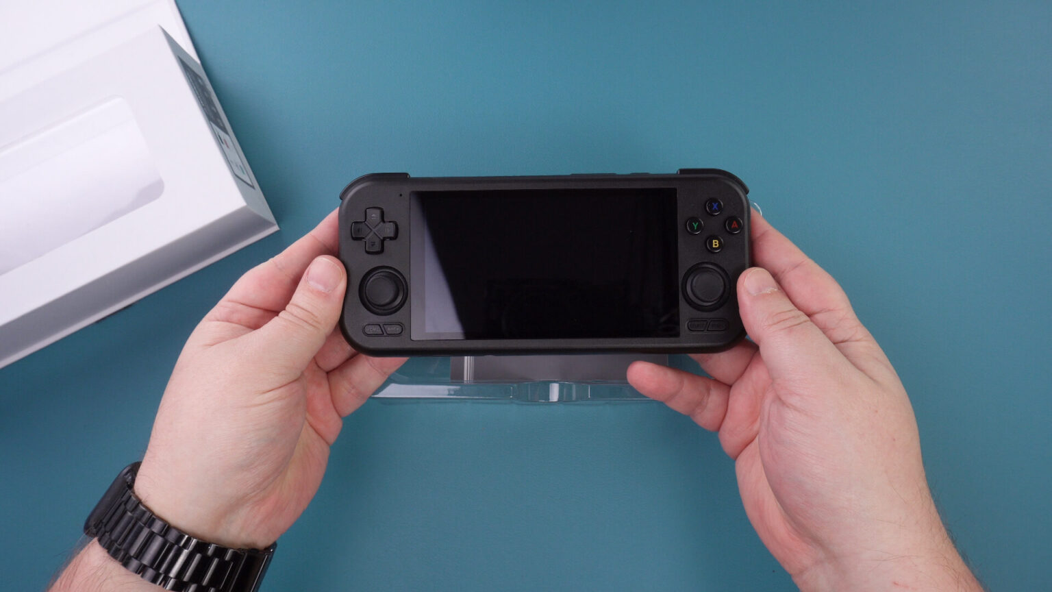 Retroid Pocket 4 PRO Recensione con video - Eccellente rapporto prezzo/prestazioni del palmare ...