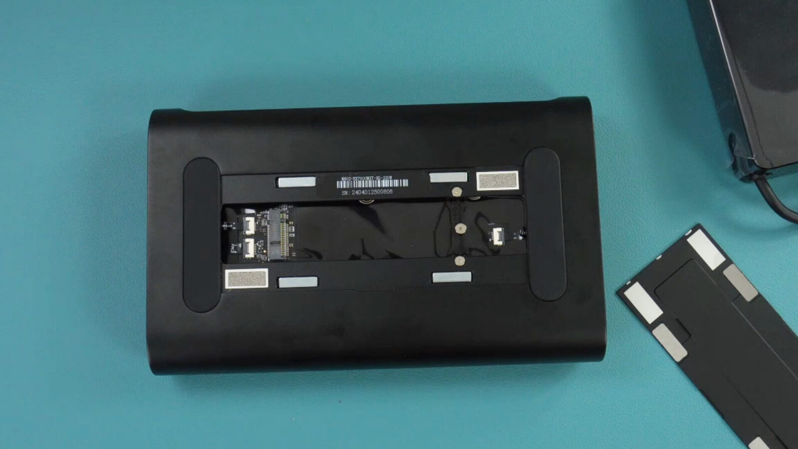 ONEXPLAYER ONEXGPU Review with video – Excellent Ryzen RX 7600M XT eGPU ...