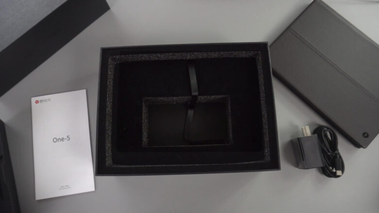 One Netbook 5 Review with video – Interchangeable Mini Laptop & Tablet ...