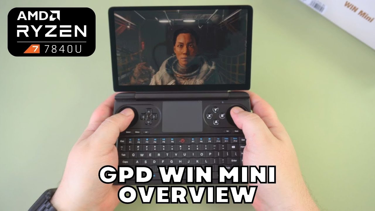 Miniatura del vídeo: GPD WIN Mini Review - Clamshell handheld gaming PC ...