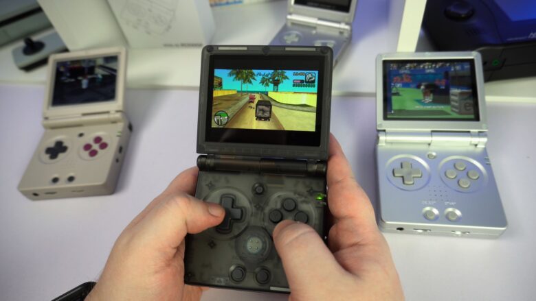 Anbernic RG35XXSP review – A great clamshell retro gaming handheld ...
