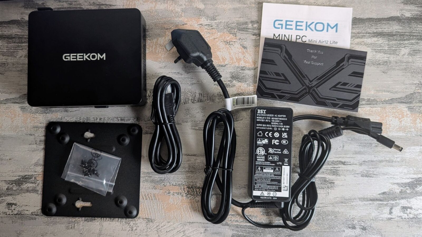 GEEKOM Air12 Lite Review – Cheap mini PC with great energy efficiency ...
