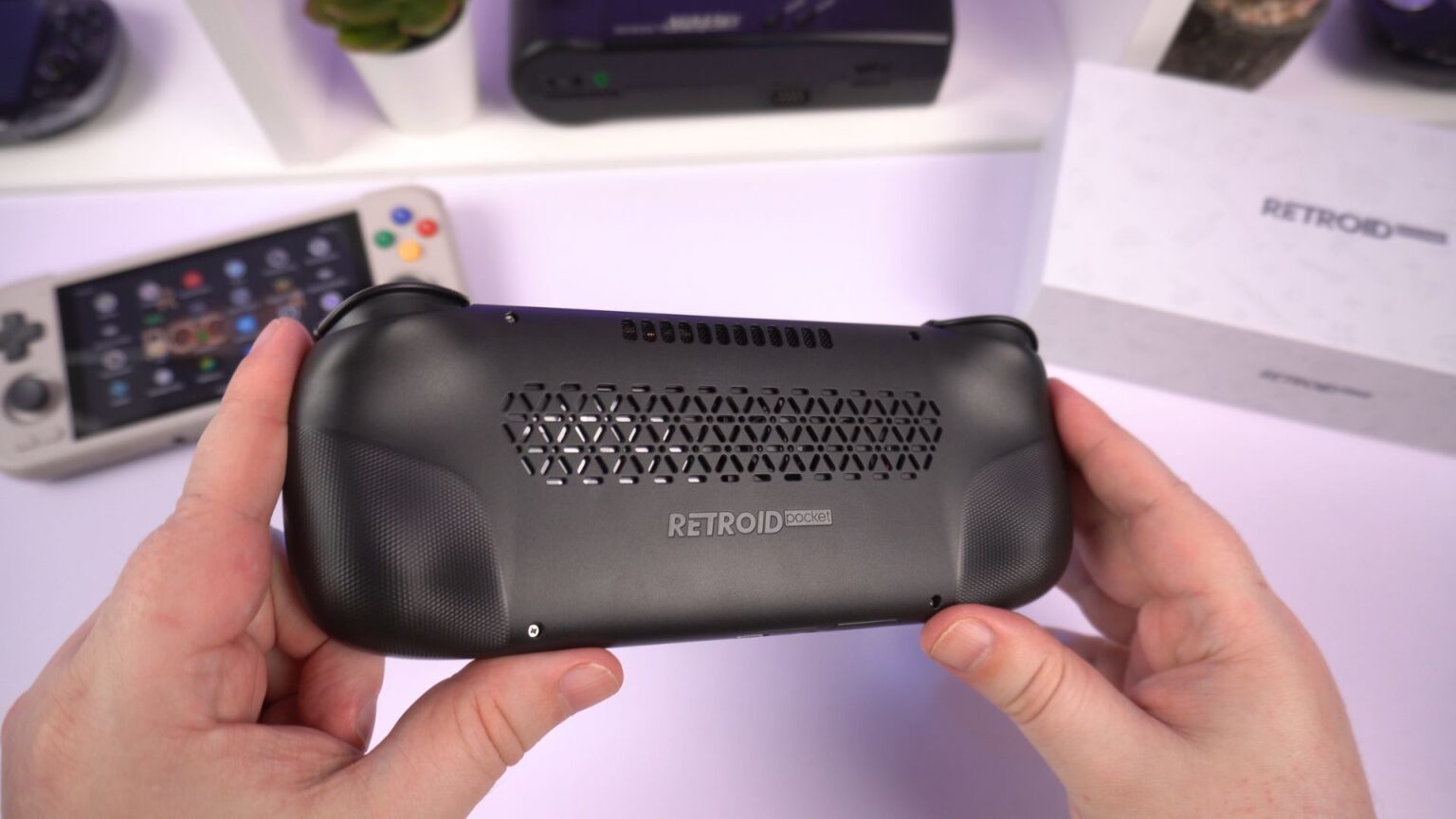 Retroid Pocket 5 Review – Great premium Android gaming handheld at a ...