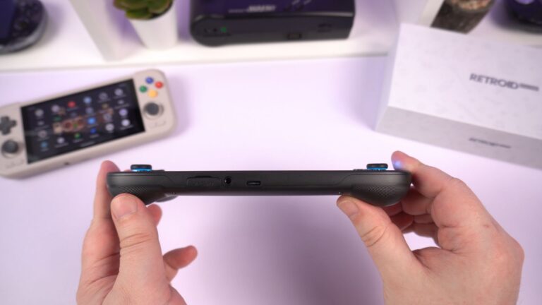 Retroid Pocket 5 Top View Retroid Pocket 5 Bottom View Retroid Pocket 5 ...