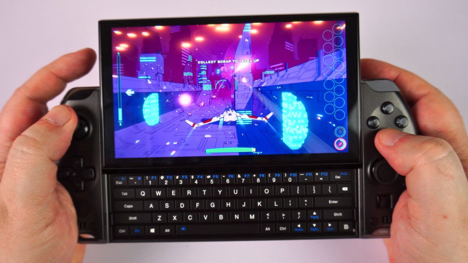 GPD WIN 4 2025 vs GPD WIN Mini 2025 – Which GPD handheld gaming PC is ...