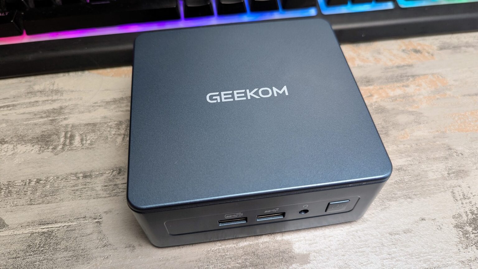 GEEKOM IT13 2025 Review – Intel Core i7/i9 Powered Office Mini PC ...