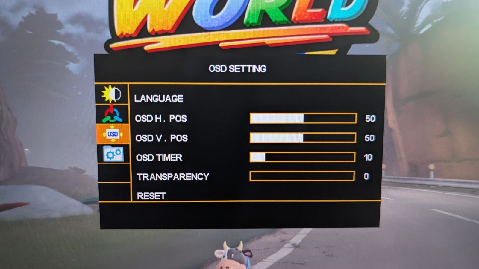 Triple Aero 15.6″ ProMax Monitor Review: Three Screens, One Seamless ...