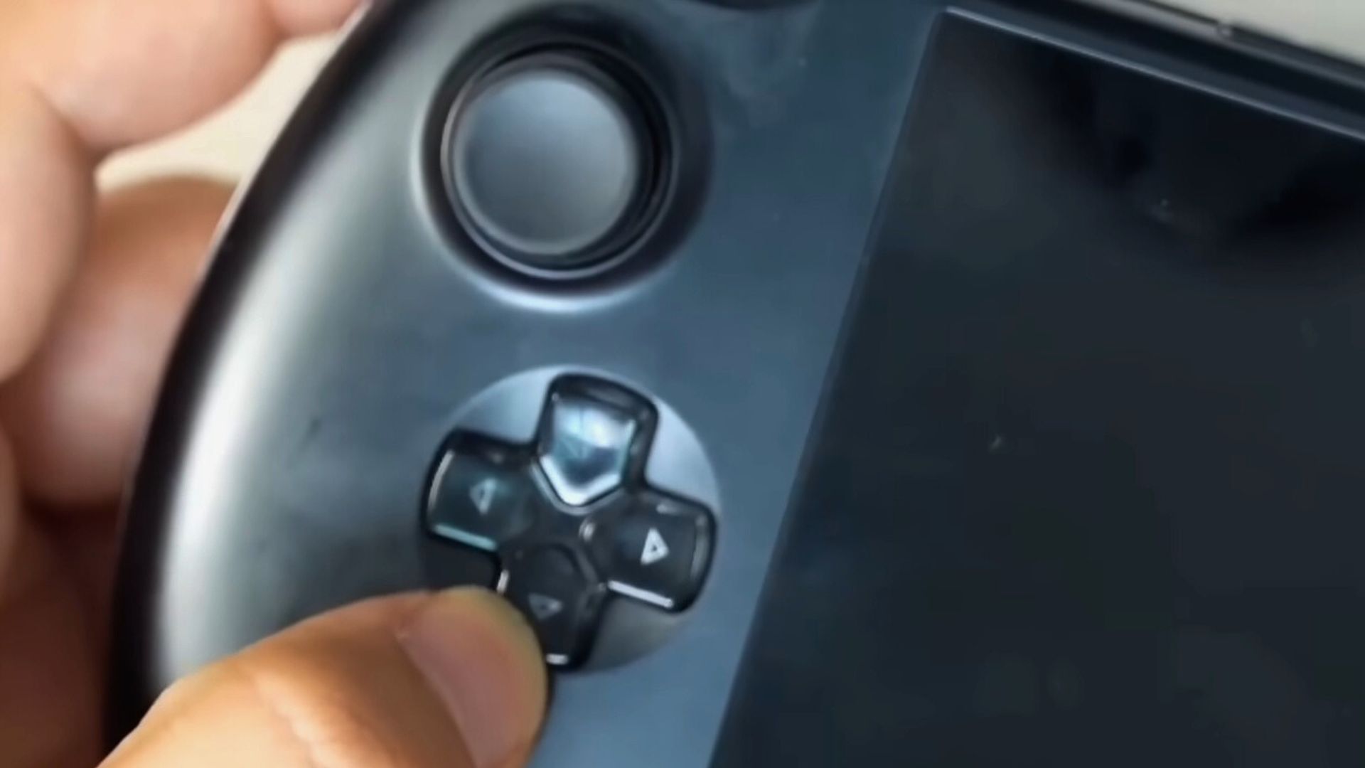 GPD WIN 5 D-Pad - DROIX Blogs | Latest Technology and Gadgets