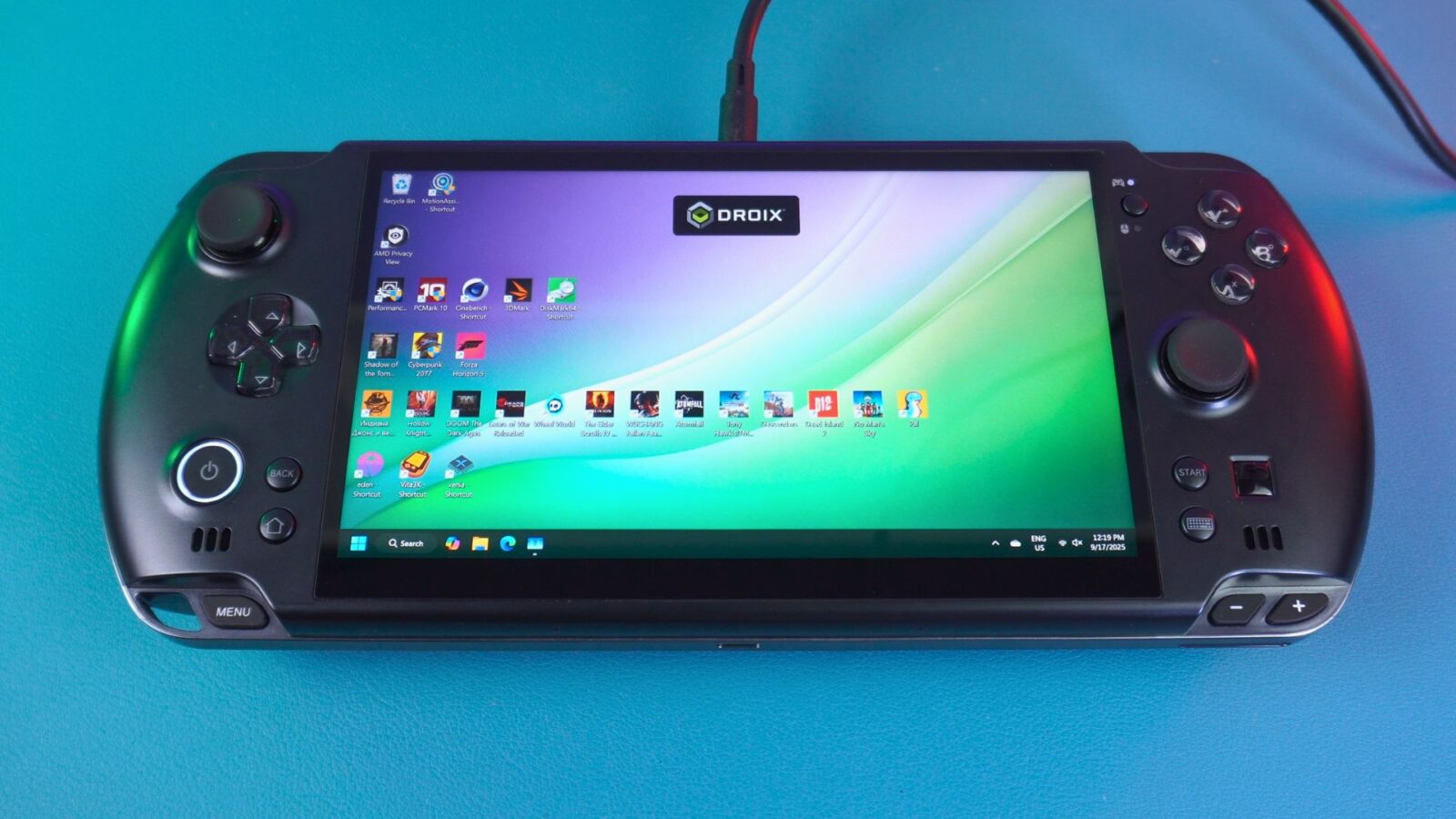 GPD WIN 5 Review: The First Strix Halo Handheld (Ryzen AI Max 395 ...
