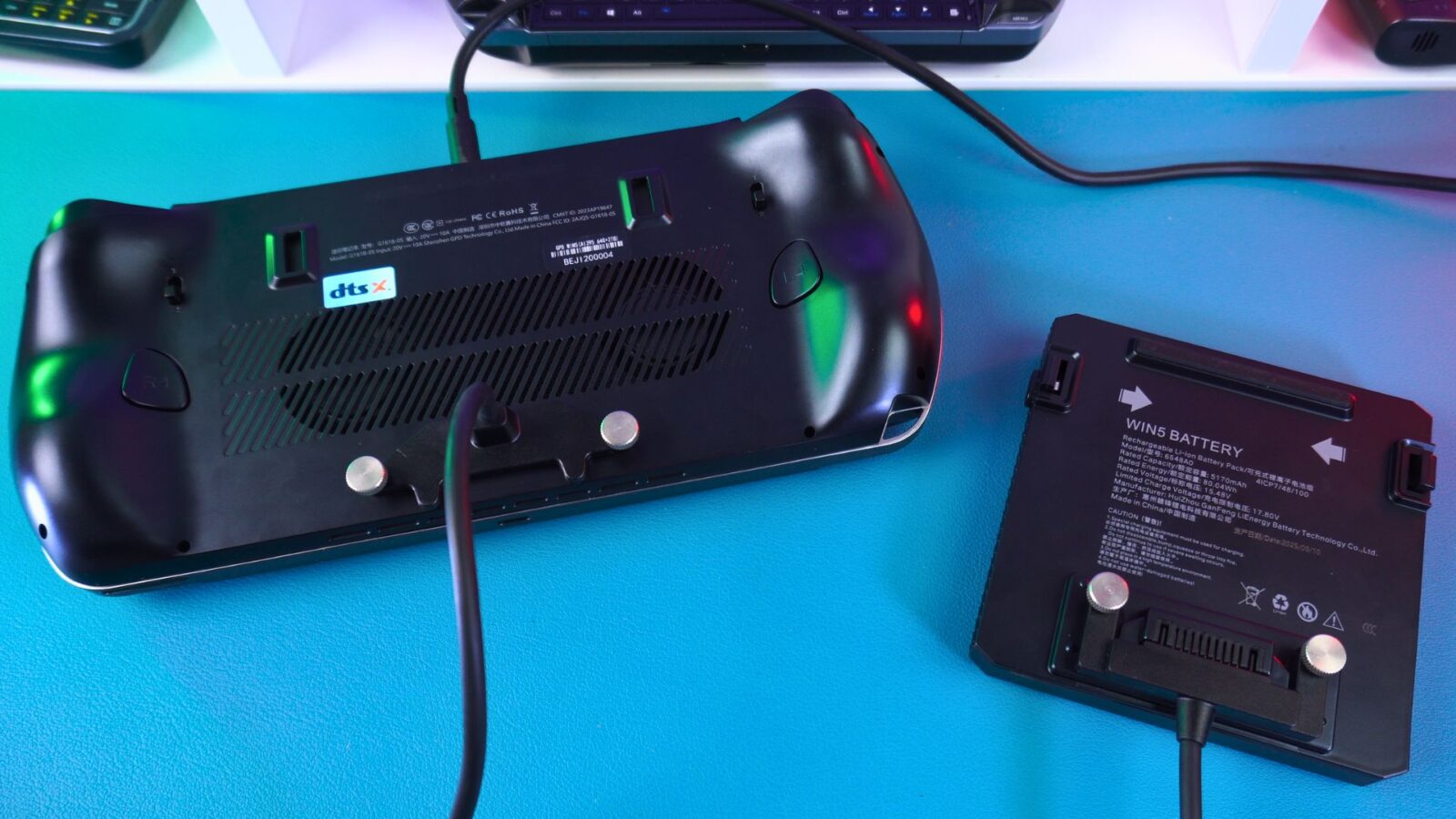 GPD WIN 5 Review: The First Strix Halo Handheld (Ryzen AI Max 395 ...