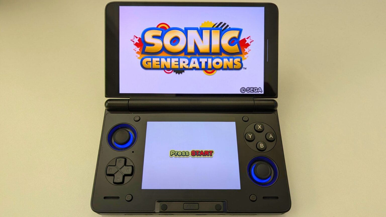 AYN Thor dual screen gaming: The Ultimate Way to Play DS, 3DS, and Wii ...