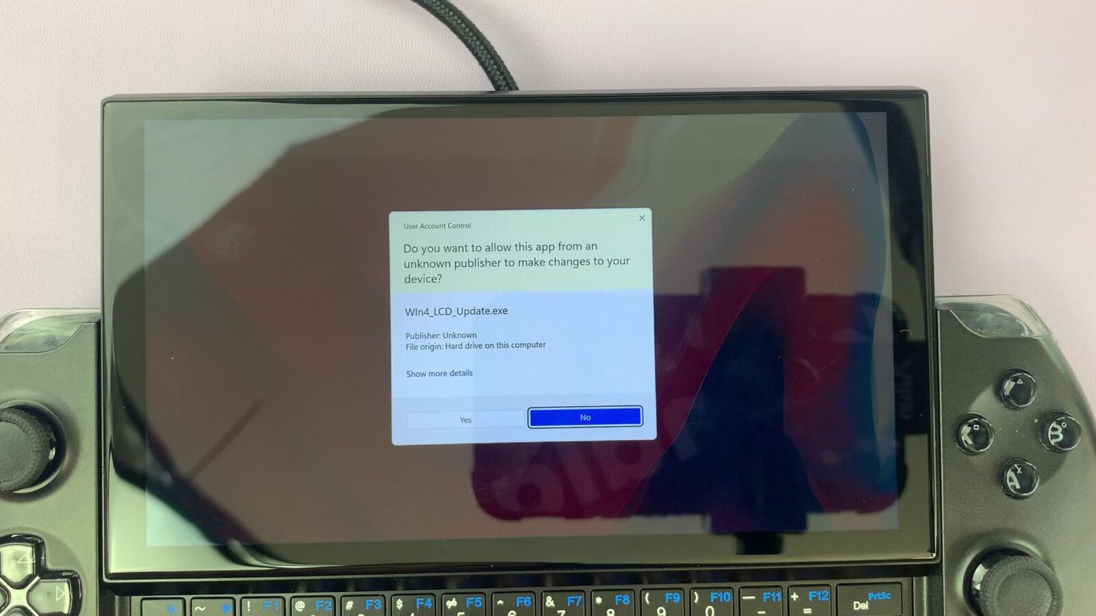 GPD WIN 4 6800U LCD Firmware Update Stuttering Fix - No more 60Hz ...