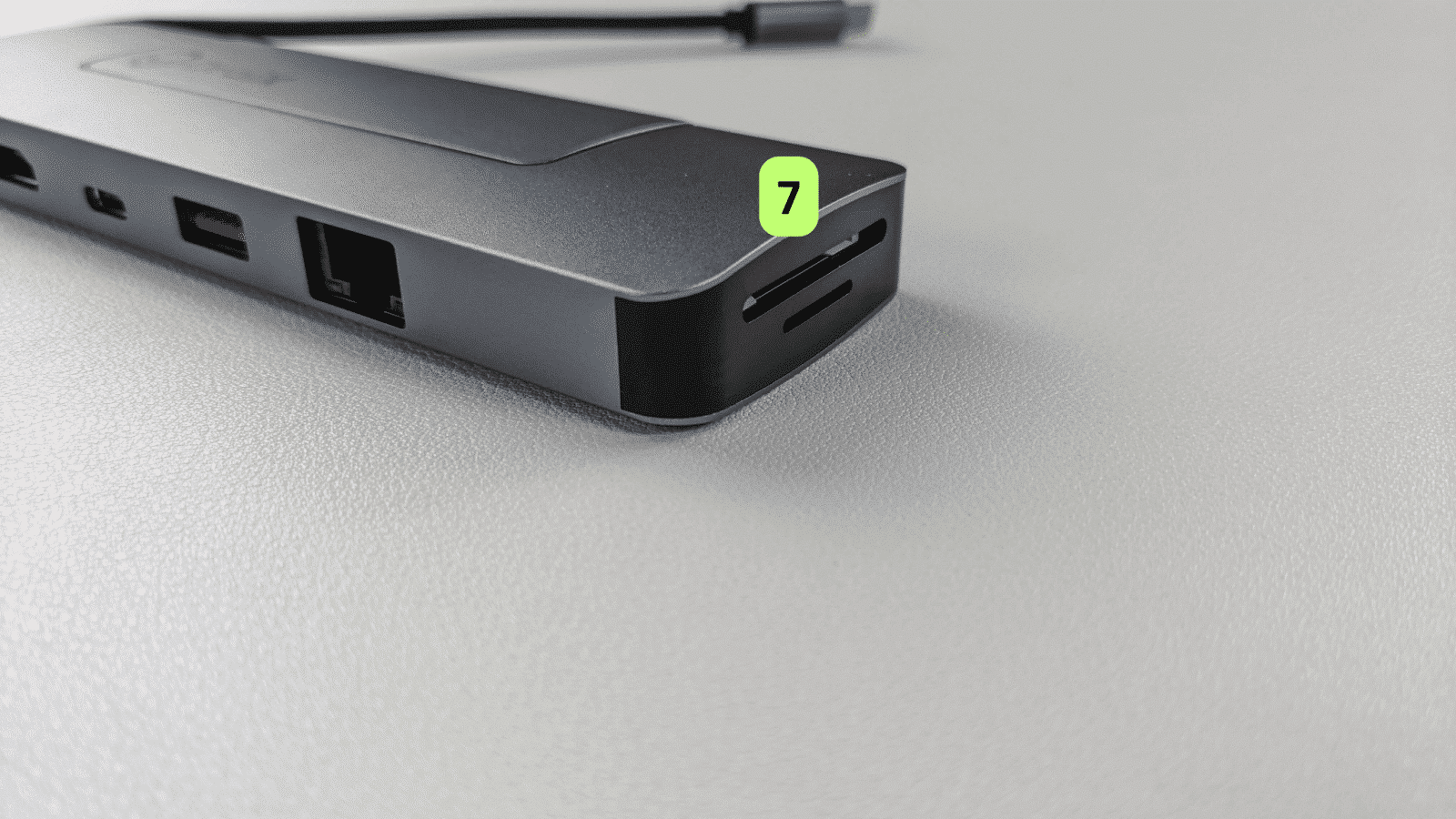 Getting Started with the DroiX NH8 USB Hub with NVMe • DroiX Knowledge Base - Tutorials for ...